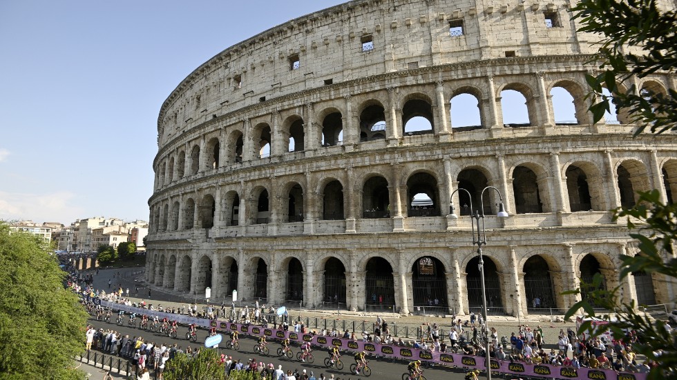 Rasar efter turistristning på Colosseum