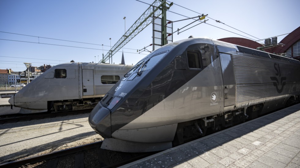 INSÄNDARE: Det är onödigt krångligt att åka tåg