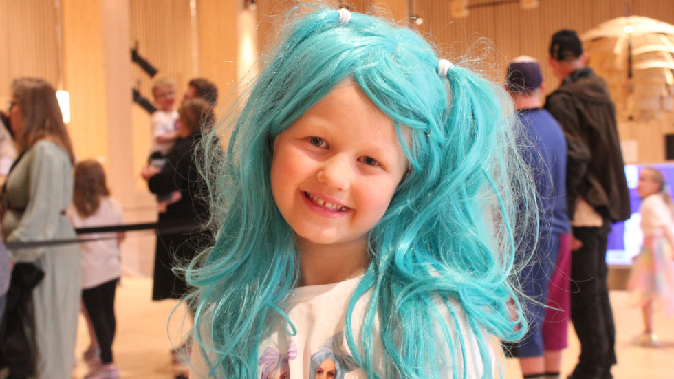 Wigging out for Dolly Style: a pop explosion for kids