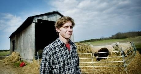 I kväll blir han bonde-Fredrik i tv