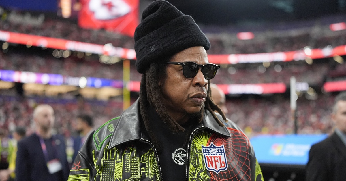 Världsartisterna anklagas för våldtäkt på 13-årig flicka