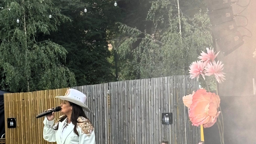 Carola gjorde en Taylor Swift i Parksnäckan: "Presidentlik"