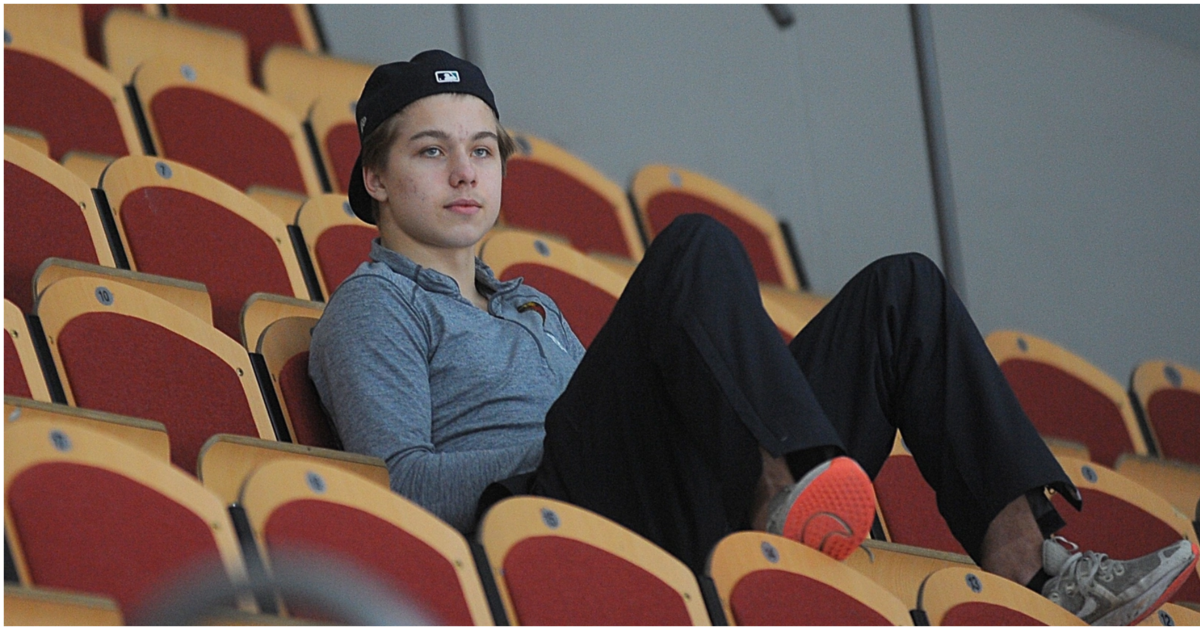 Talangen på läktaren – efter osannolika strulet