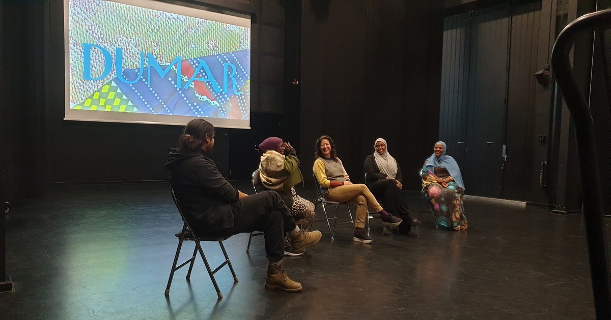 Somaliska kvinnor berättar om sina liv i "Dumar"