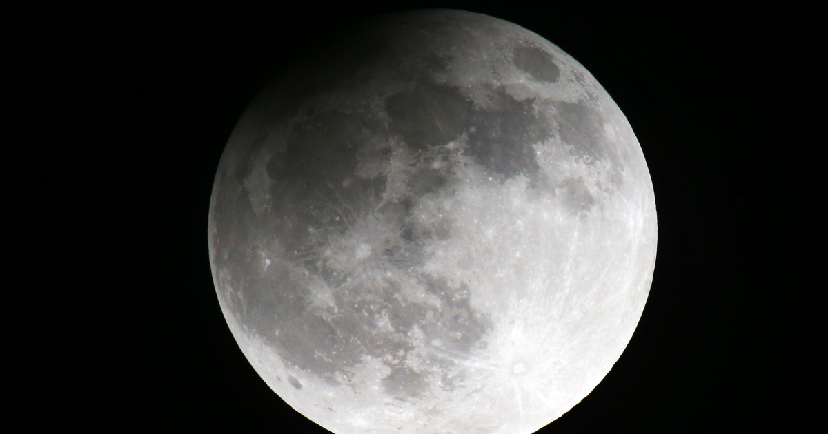 Titta upp mot himlen i kväll – då kan du se fenomenet