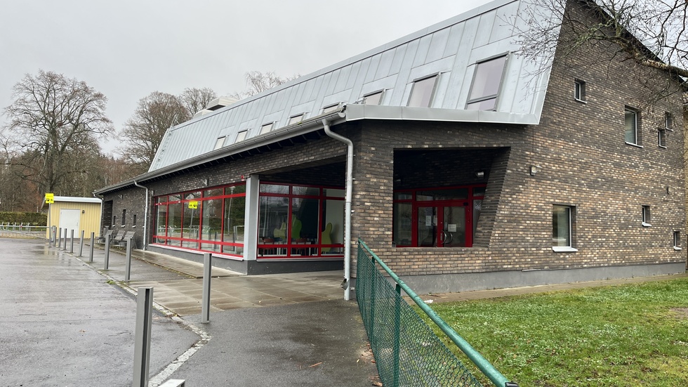 Föräldrarna tar kampen – för att rädda skolan från nedläggning